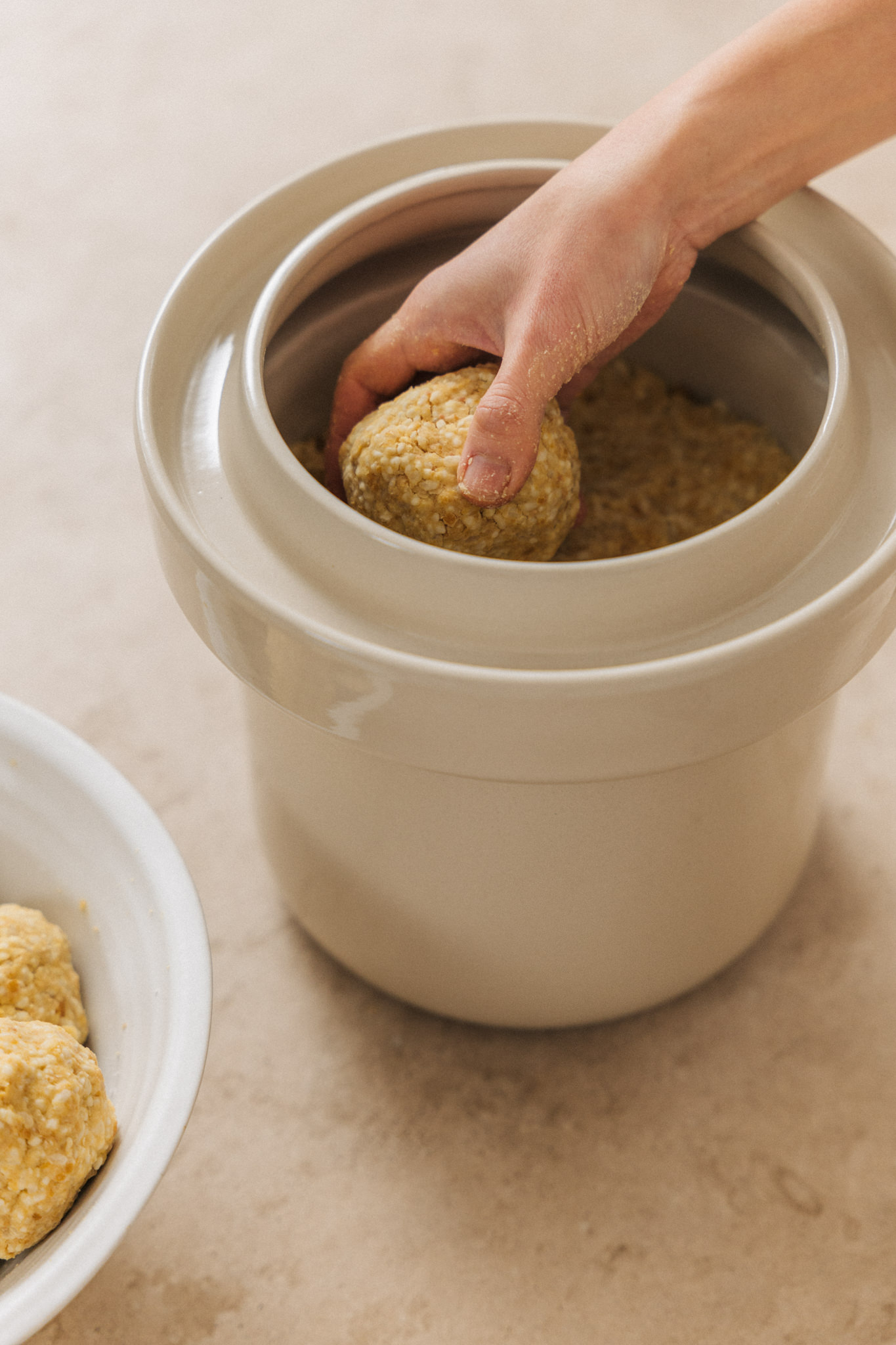 a pinch of salt – Fermented Bread Paste (Bread Miso)